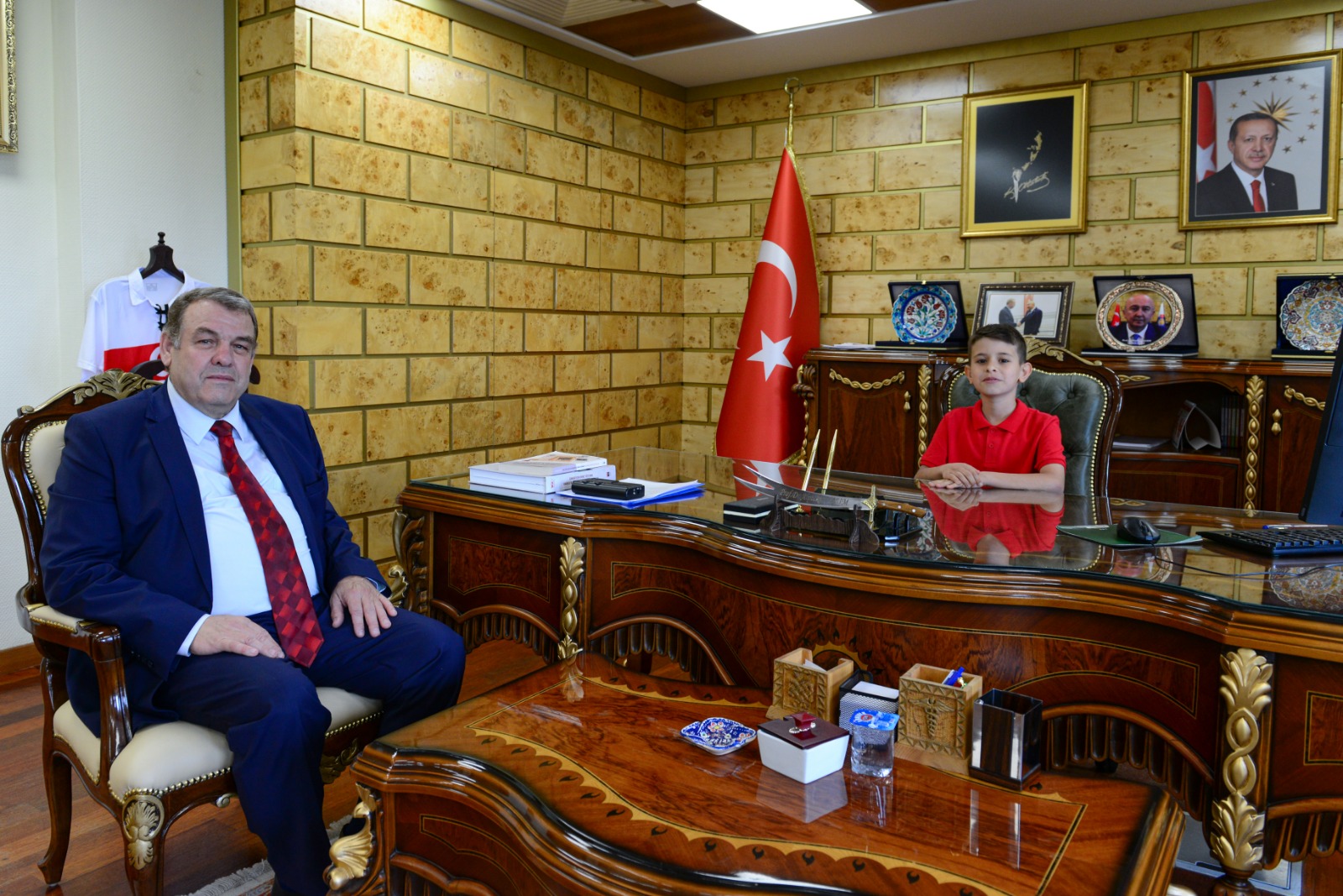 KSÜ - 23 Nisan’da KSÜ Rektörlük Koltuğuna Yusuf Efe Datlı Oturdu